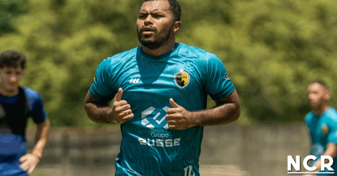 Freddy Álvarez regresa a Costa Rica y se convierte en el jugador más ...